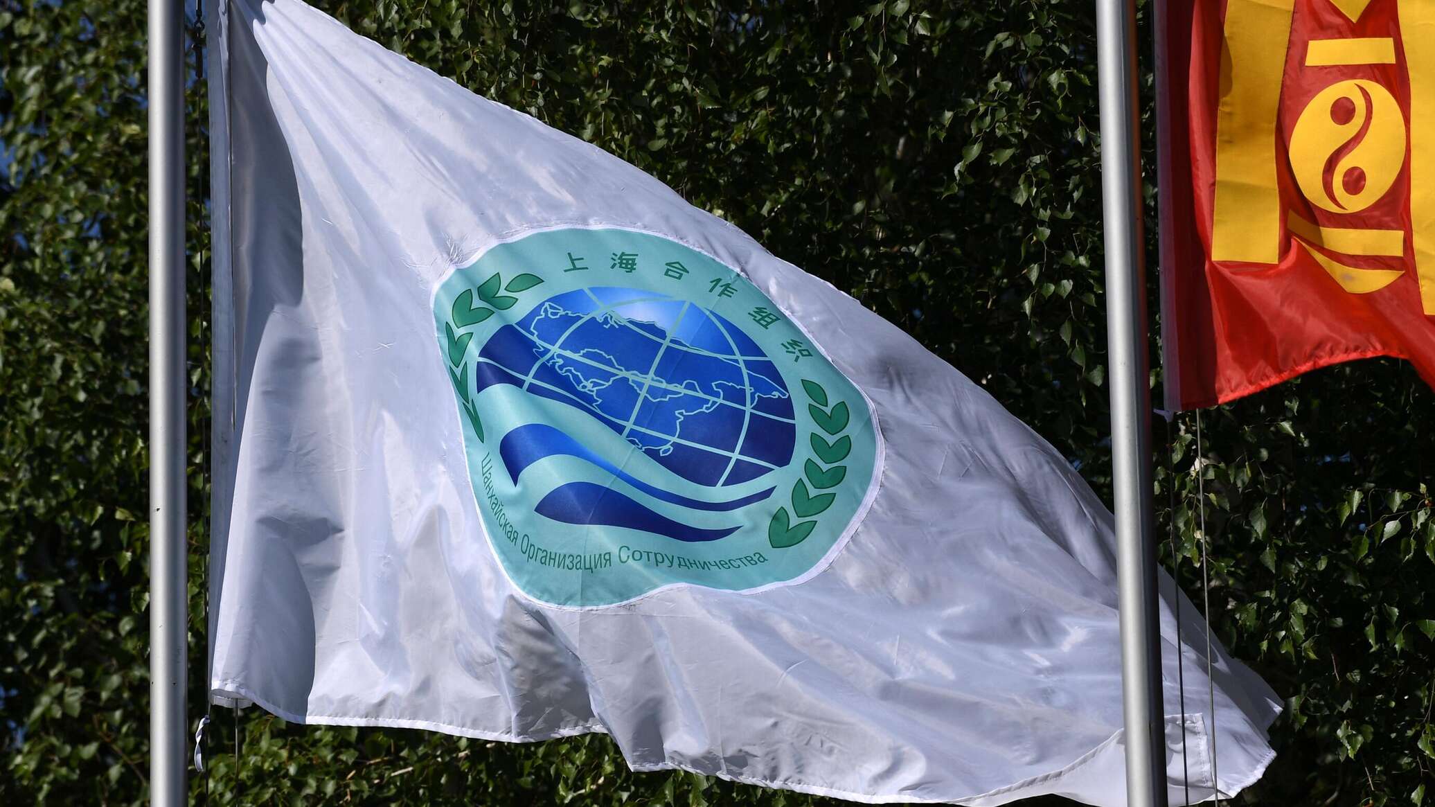 ShHT davlatlari bir tomonlama sanksiyalarga qarshi chiqdi