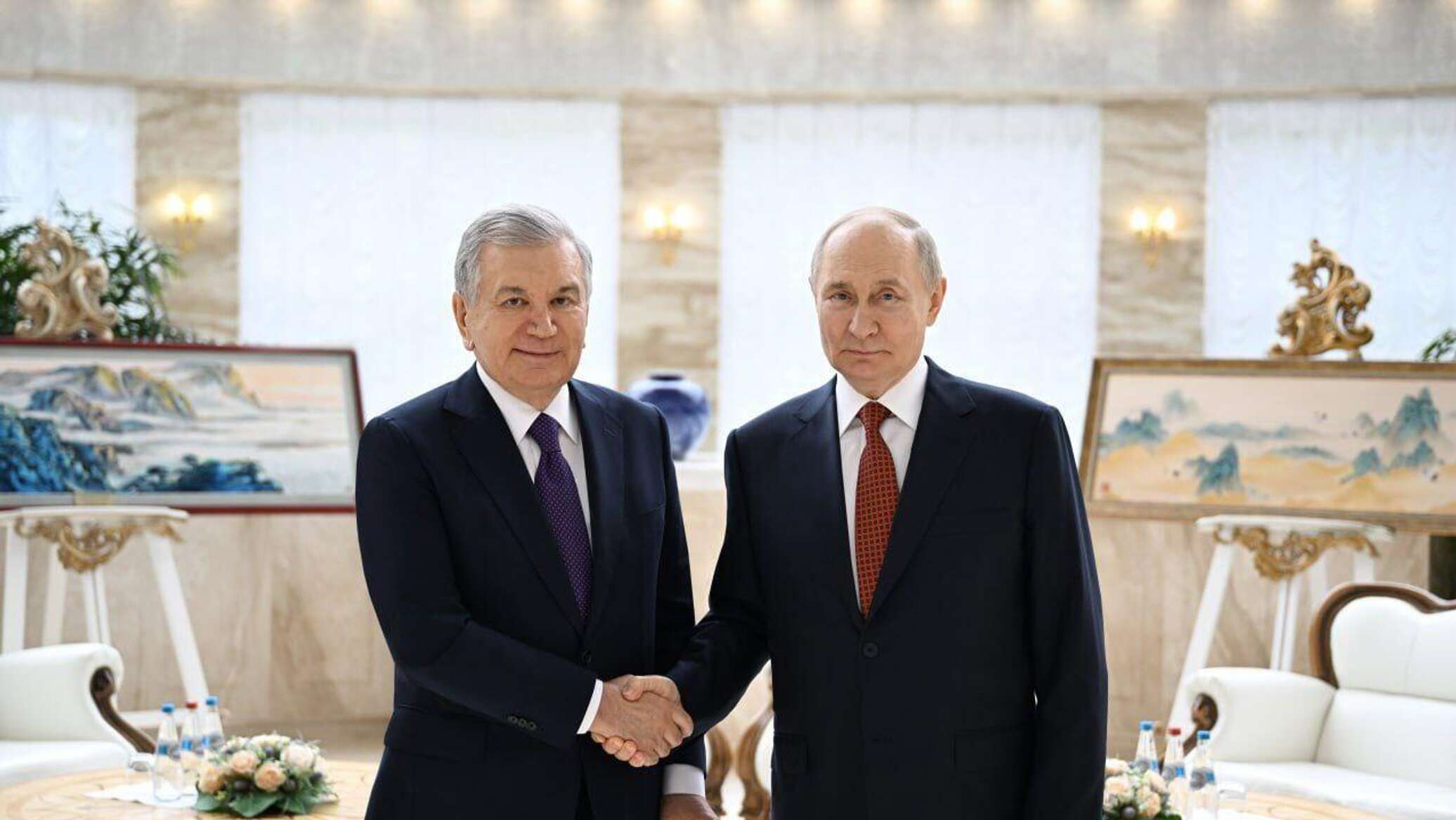 Mirziyoyev va Putin YeOII sammiti doirasida uchrashuv o‘tkazdi